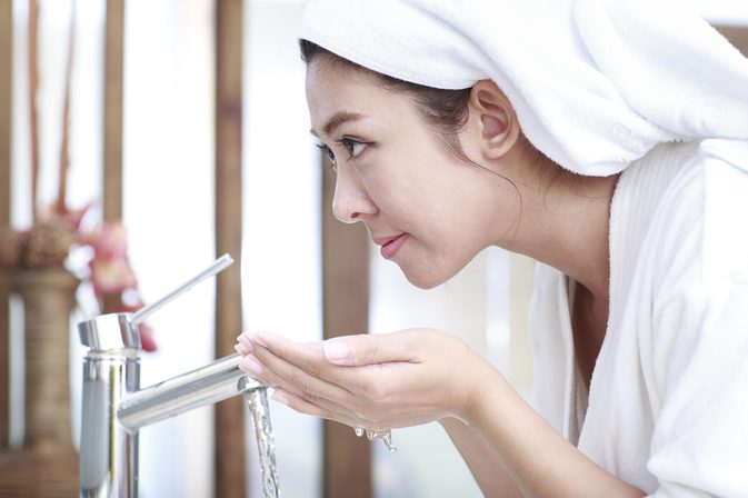 How to Treat a Sudden Acne Breakout | Acne Skin